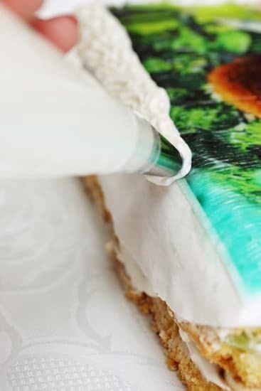 Beach Scene Cake Decorating | Cake Karma