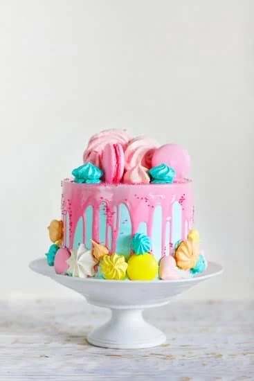 Retro Cake Decorations | Cake Karma